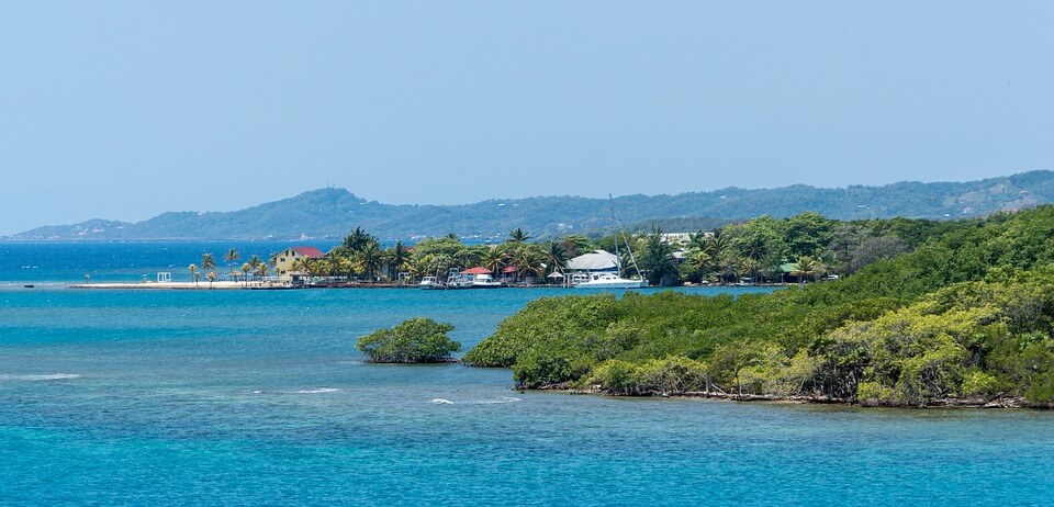 Roatán and the Bay Islands: Honduras' Caribbean Gems | LAC Geo